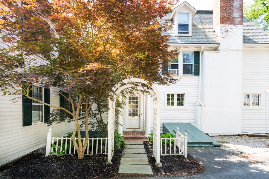 Offers - The Lenox Collection